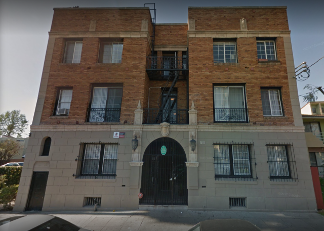 University of Southern California Apartments: Single Apartment Move In ...